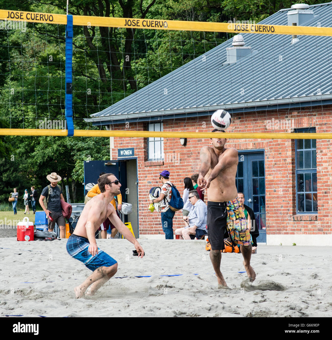 Volleyball dig hi-res stock photography and images - Alamy