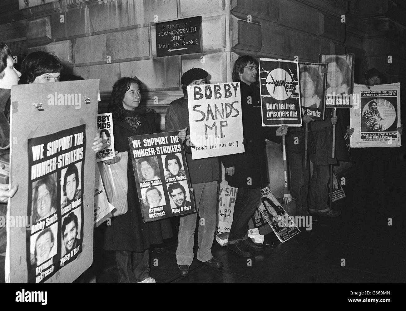 Anti h block hi-res stock photography and images - Alamy