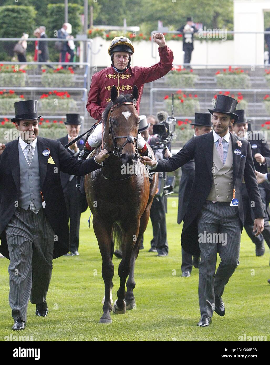 Royal ascot windsor enclosure hi-res stock photography and images - Alamy
