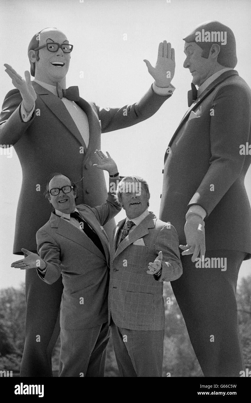 Entertainment - Eric Morecambe and Ernie Wise - London Stock Photo - Alamy