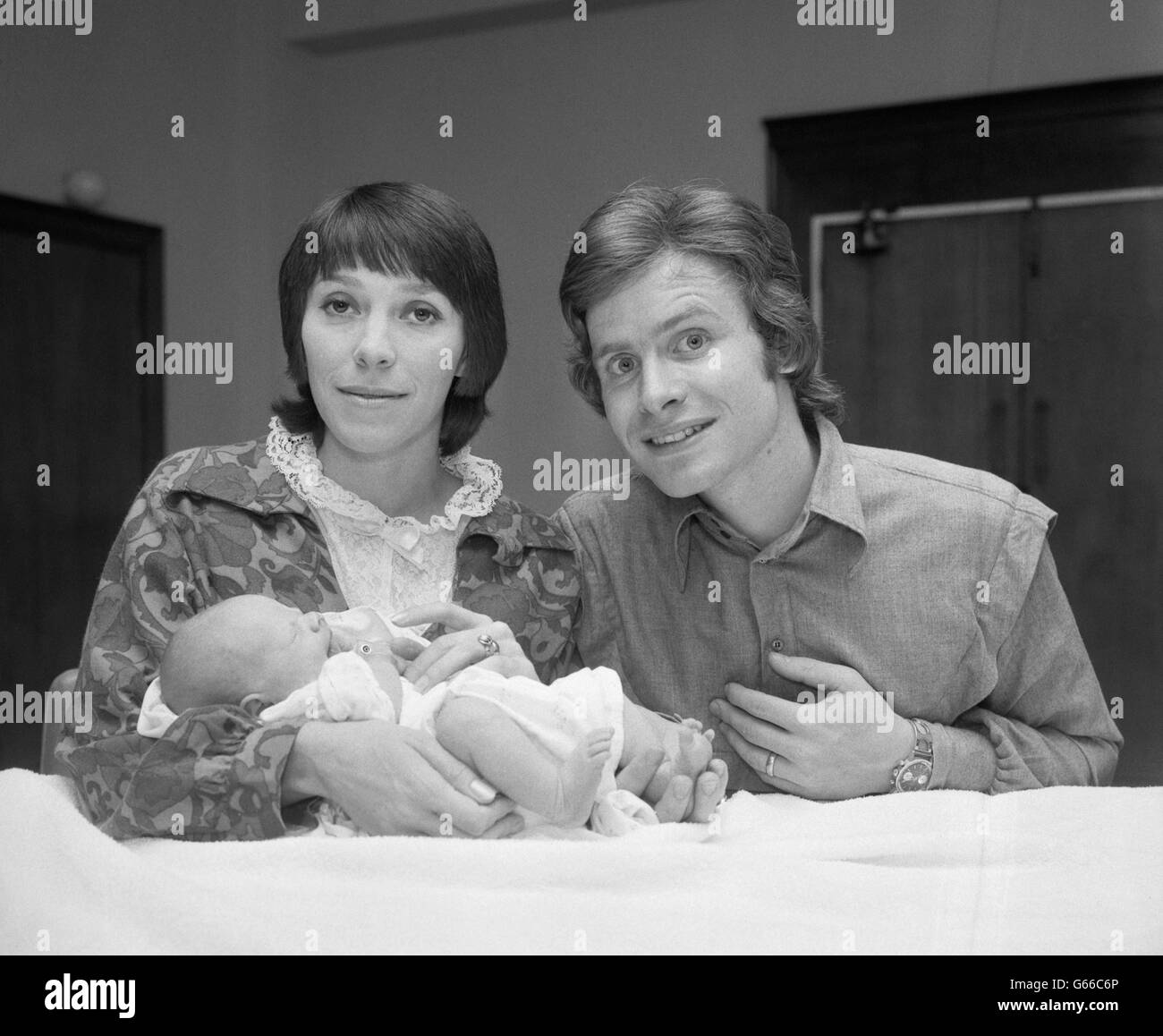 Ballet - Dancers David Wall and Alfreda Thorogood with daughter Stock ...
