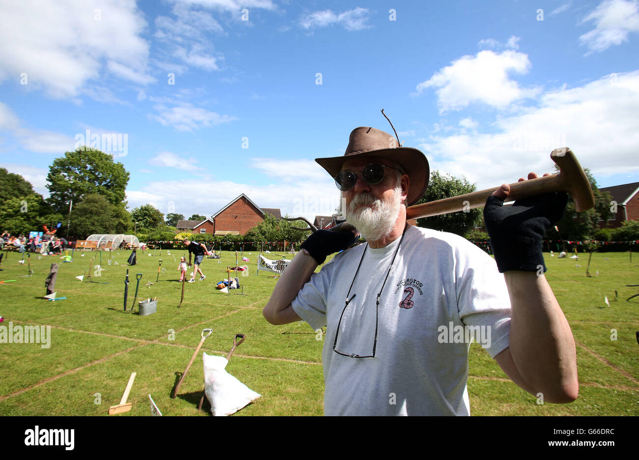 World worm charming cheshire hi-res stock photography and images - Alamy
