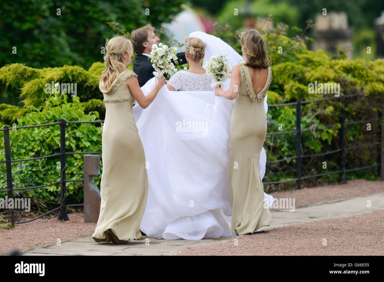 Lady Melissa Percy marries Thomas van Straubenzee - Alnwick Stock Photo ...