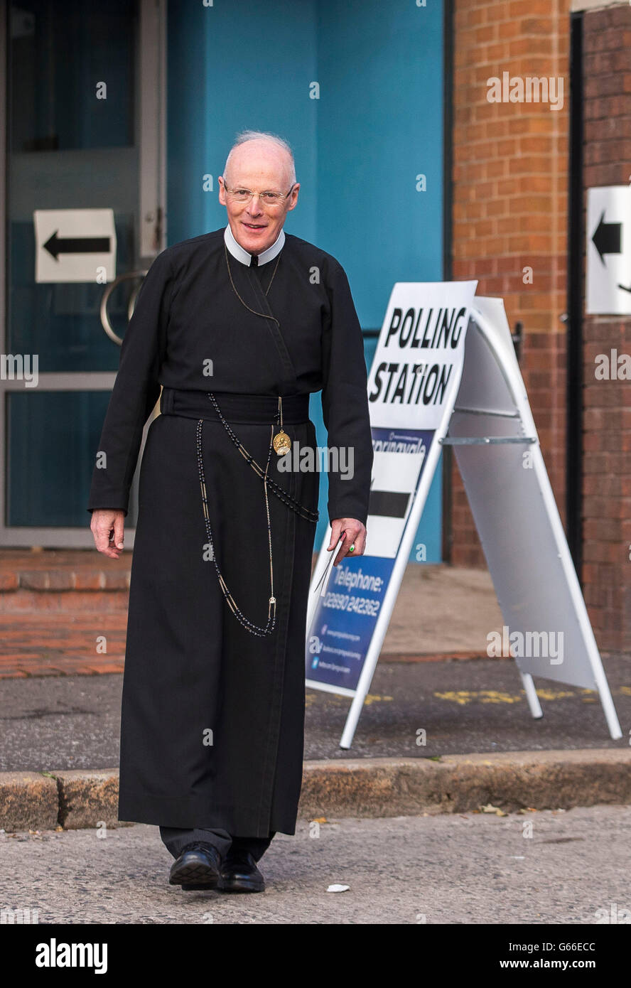 Father Peter Burn of Clonard Monastery leaving Springvale Employment ...