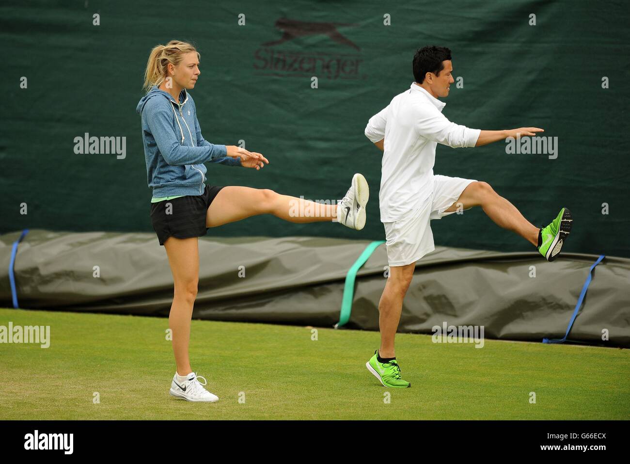 Maria sharapova during her practice session hi-res stock photography ...