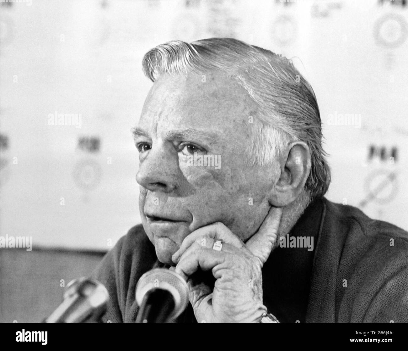 Accidents & Disasters - Explosion/Fire - Piper Alpha Oil Rig Disaster ...