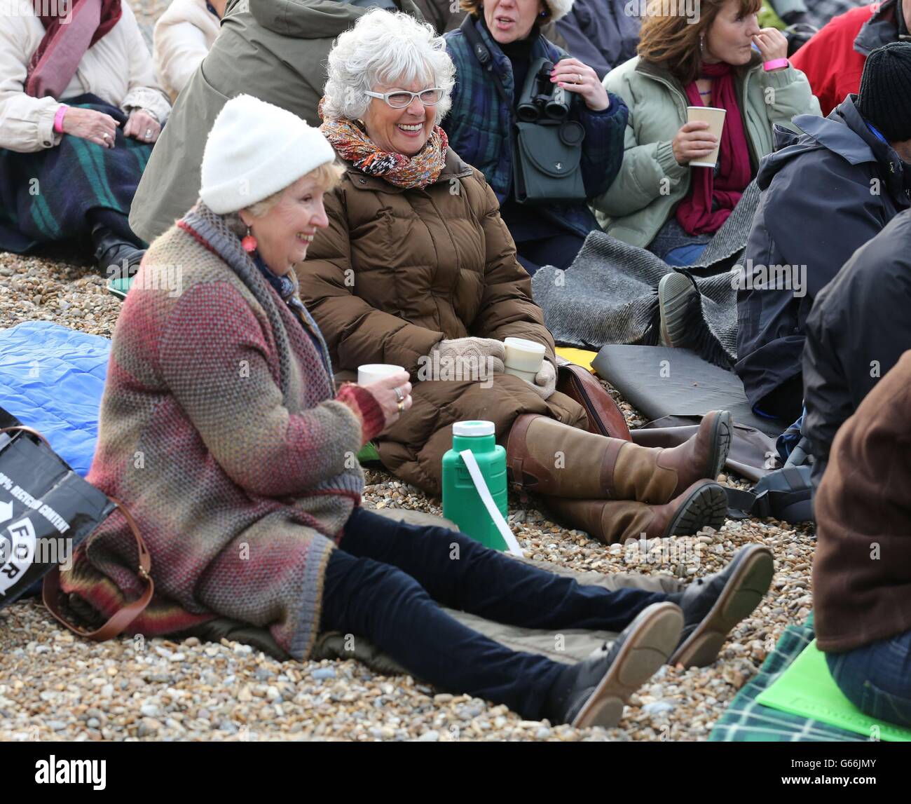 Aldeburgh festival audience hi-res stock photography and images - Alamy