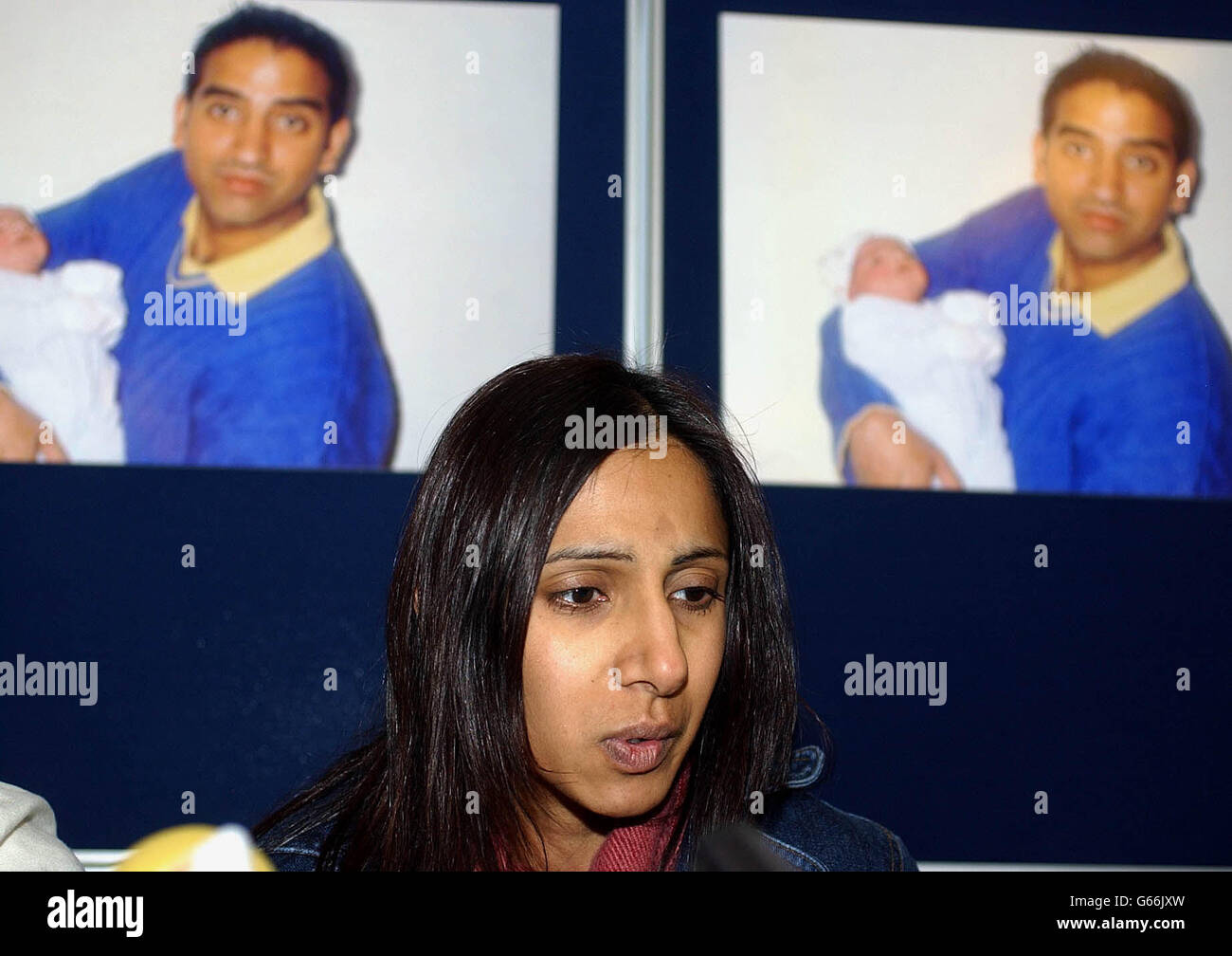 Widow tasawar hussain hi-res stock photography and images - Alamy Widow tasawar hussain hi-res stock photography and images - Alamy