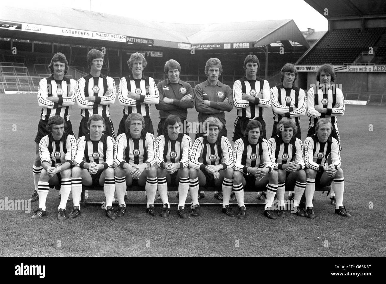 Team photo shoot of Newcastle United for the 1976-77 Division One ...