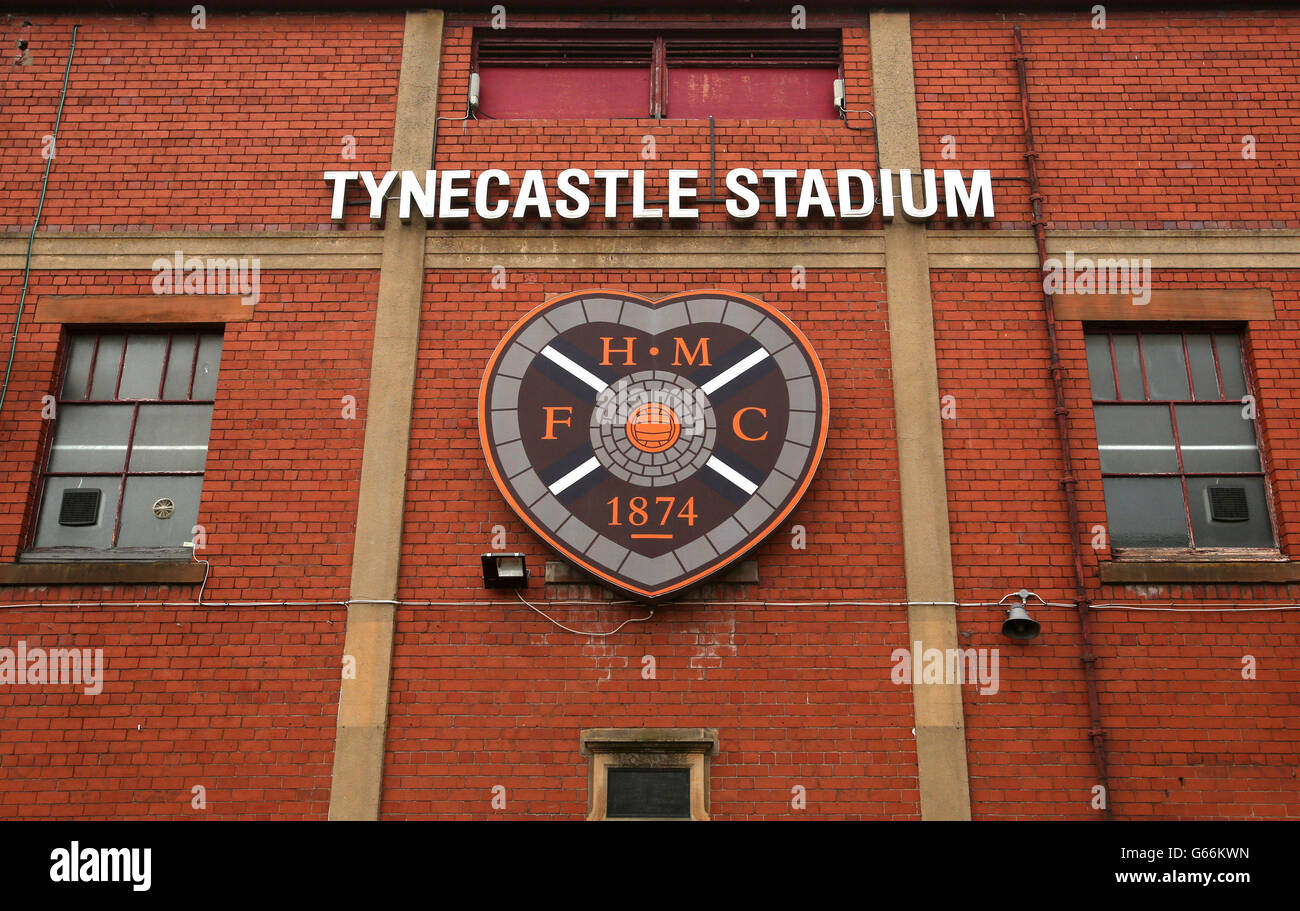 A general view tynecastle stadium hi-res stock photography and images ...