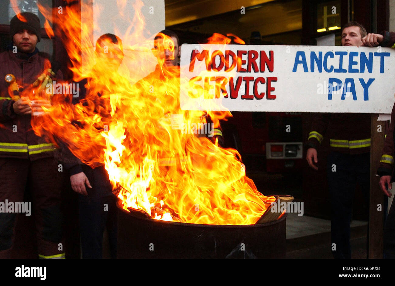 Firefighters on the picket line at Acton fire station in west London ...