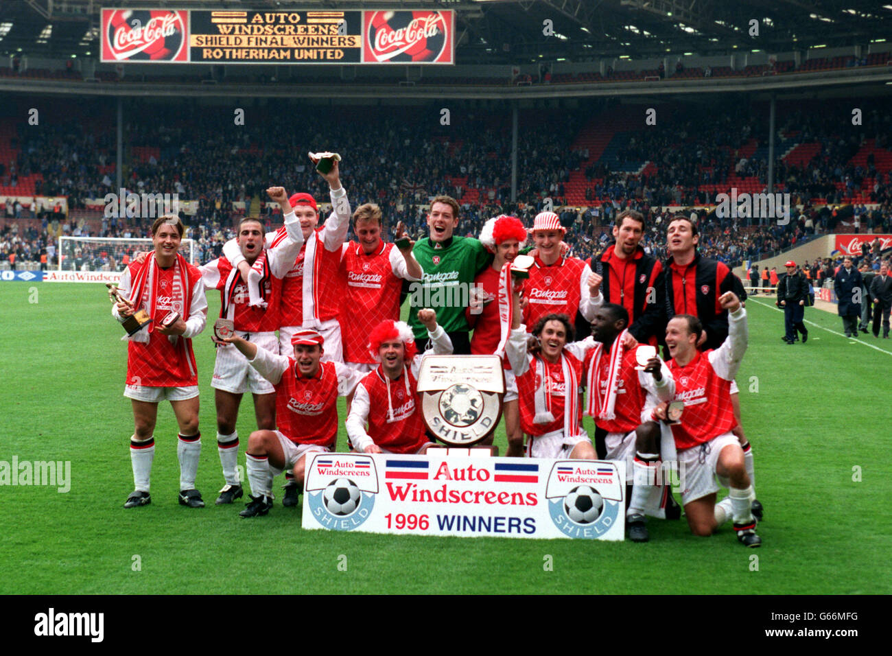 Soccer auto windscreens shield final hi-res stock photography and ...