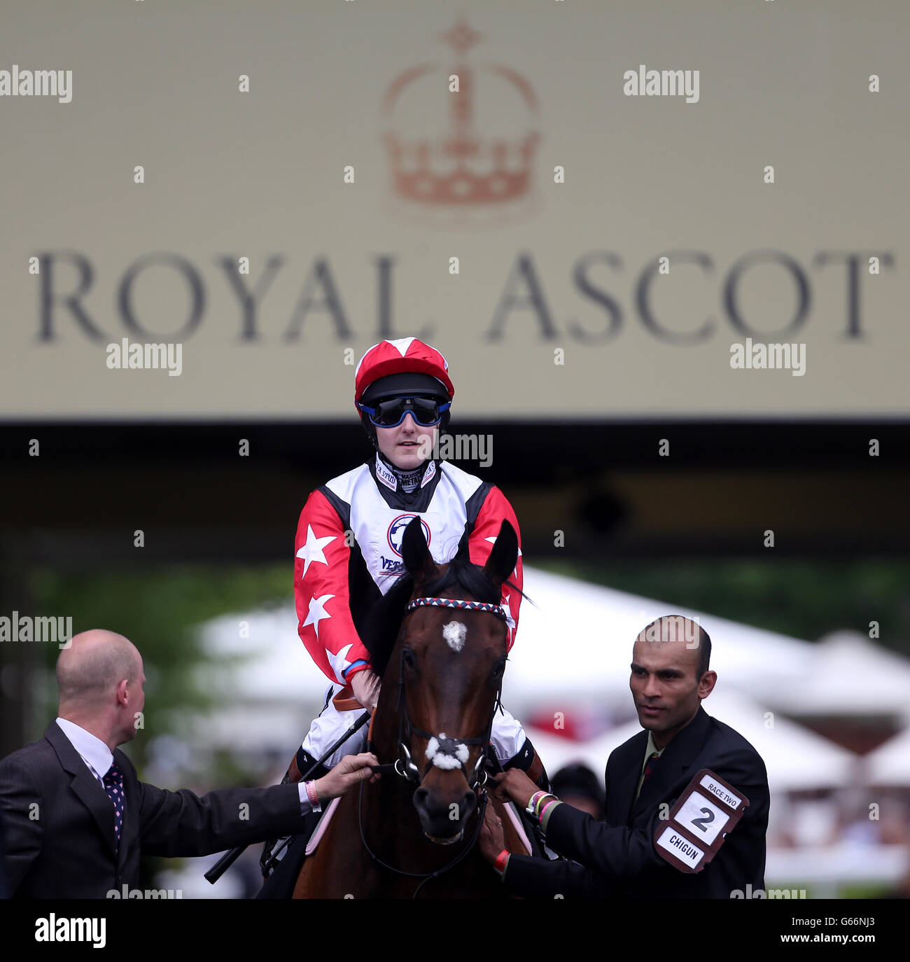 Duke cambridge running hi-res stock photography and images - Alamy