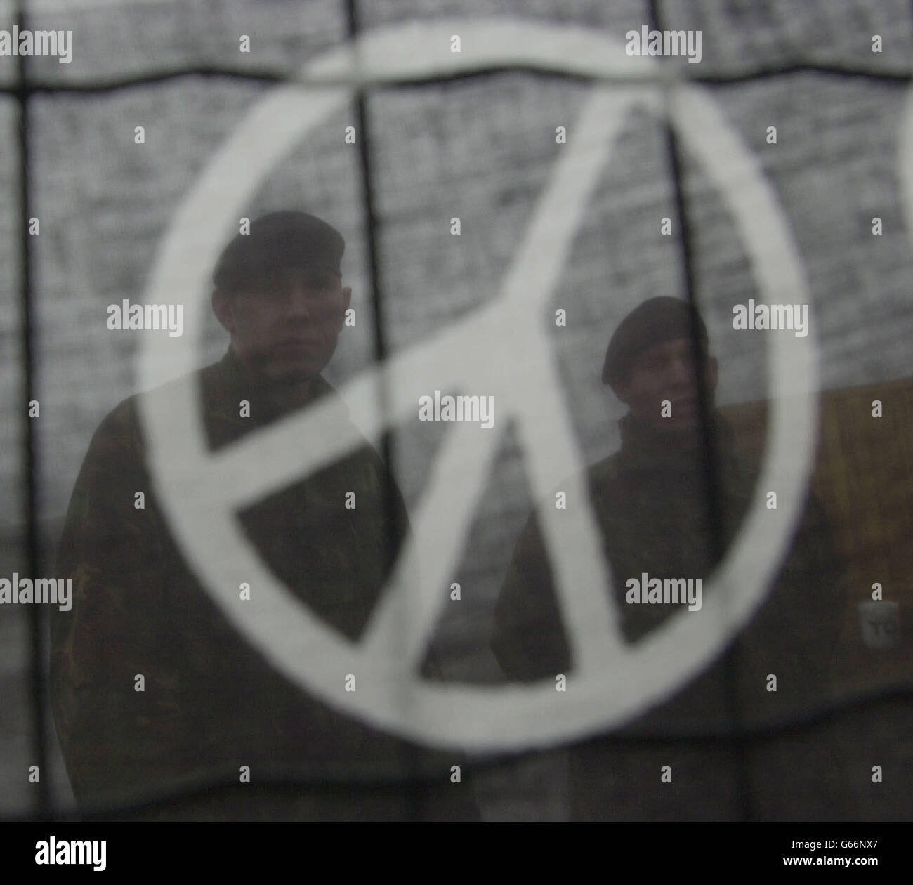 Cnd banner hi-res stock photography and images - Alamy