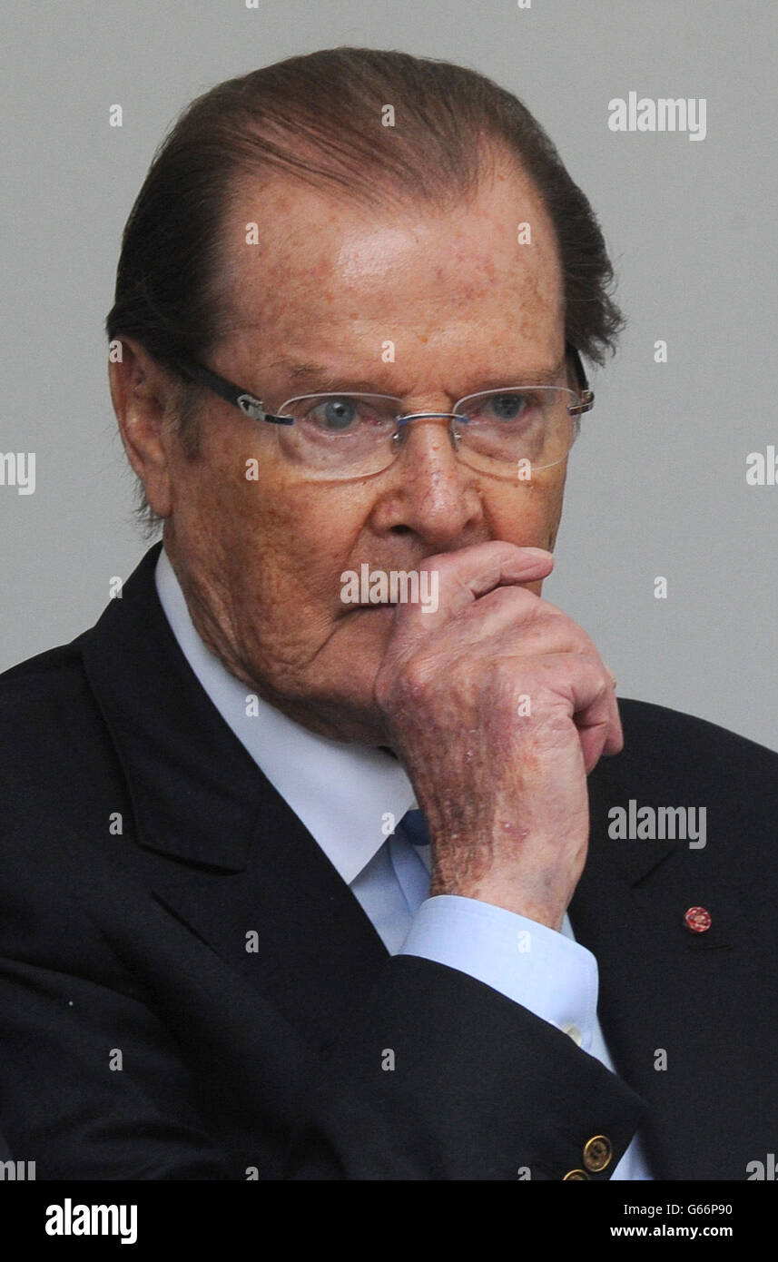 Michael Winner memorial service Stock Photo - Alamy