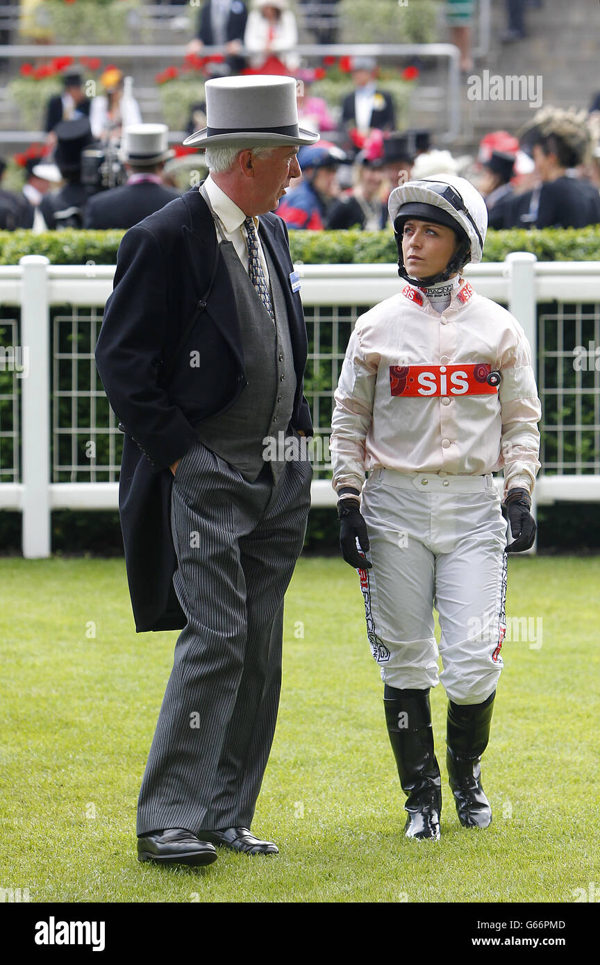 James toller hi-res stock photography and images - Alamy