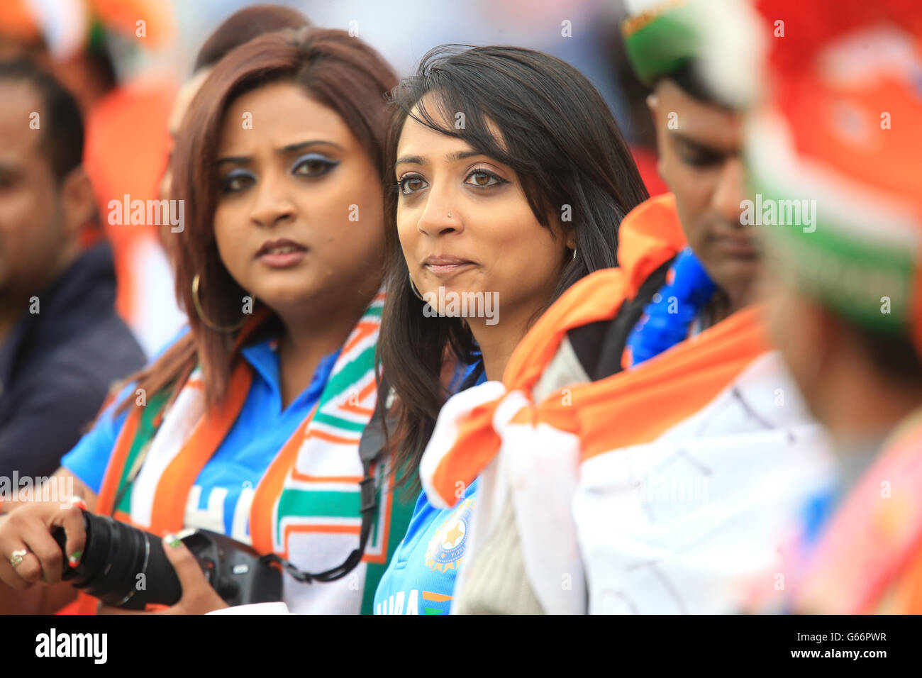 Female india fans soak up the atmosphere hi-res stock photography and ...