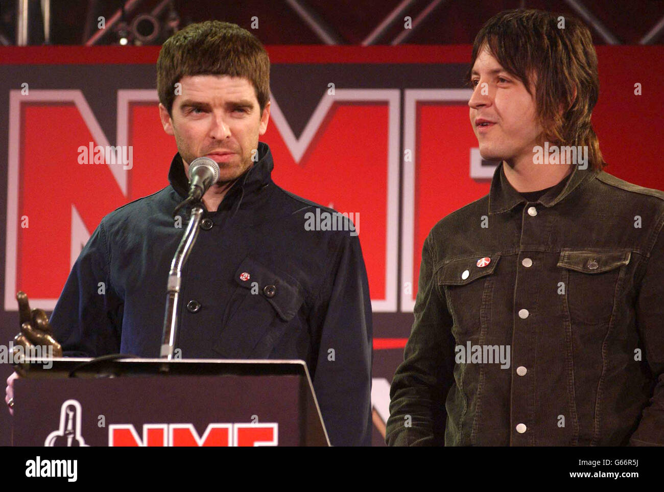 Nme oasis hi-res stock photography and images - Alamy