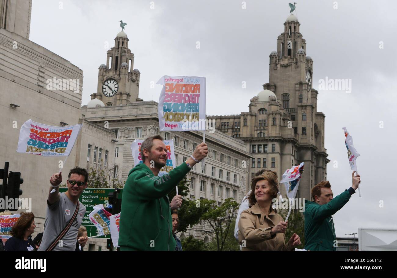 Nasuwt union hi-res stock photography and images - Alamy