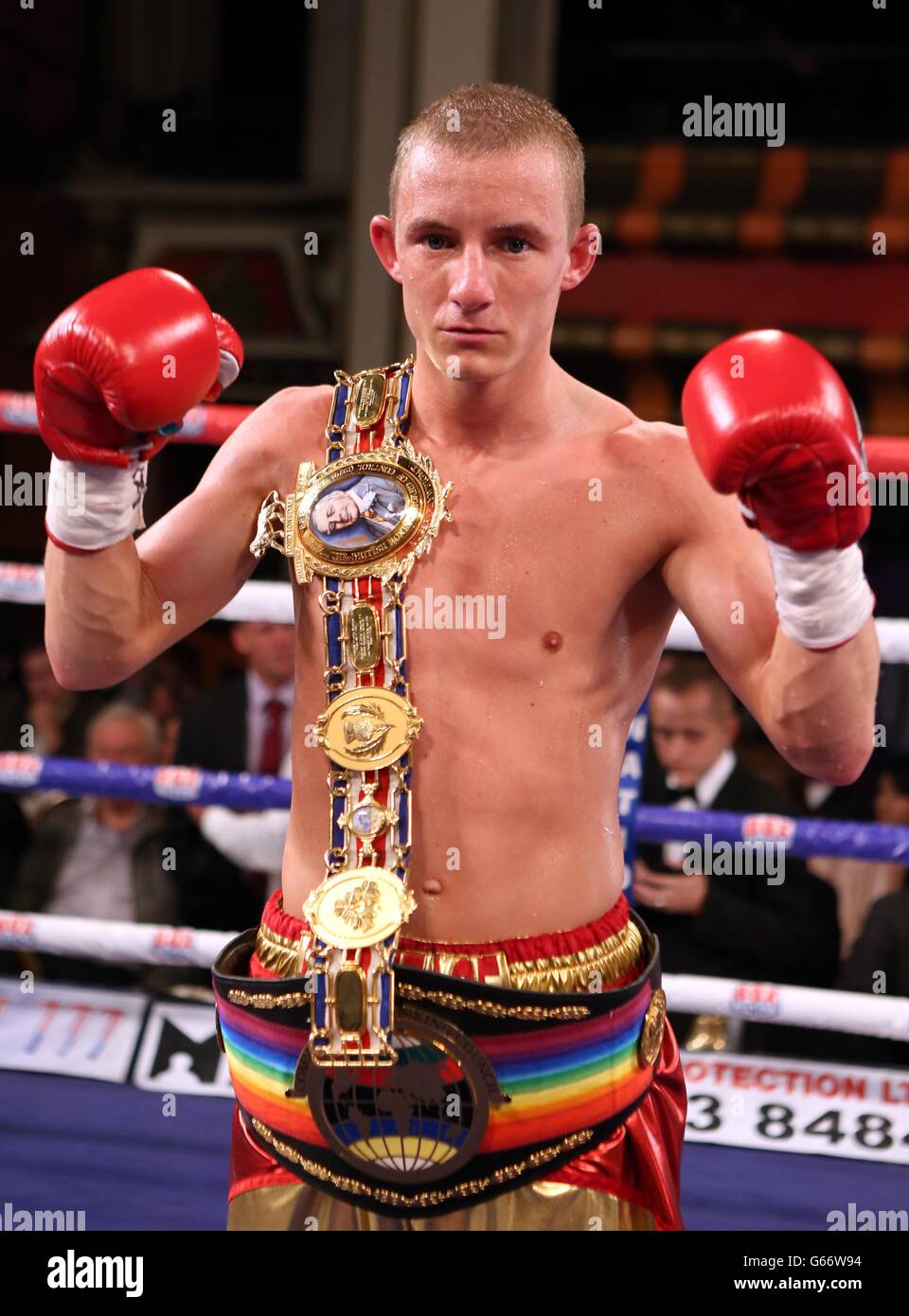 Boxing Liverpool Olympia High Resolution Stock Photography and Images ...
