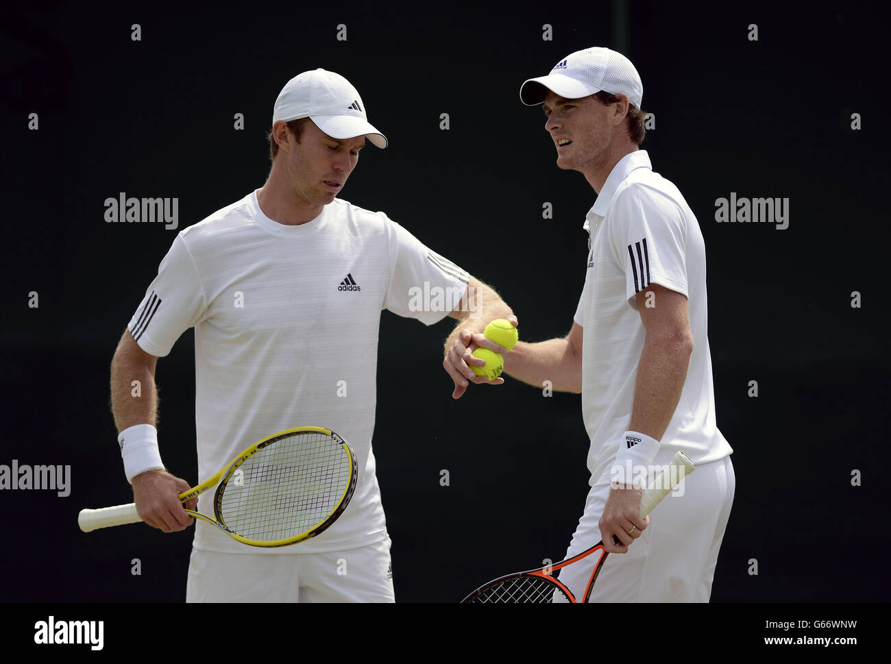 Great Britain's Jamie Murray (right) in action during his double's ...