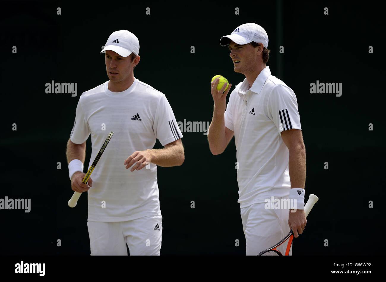 Great Britain's Jamie Murray (right) in action during his double's ...