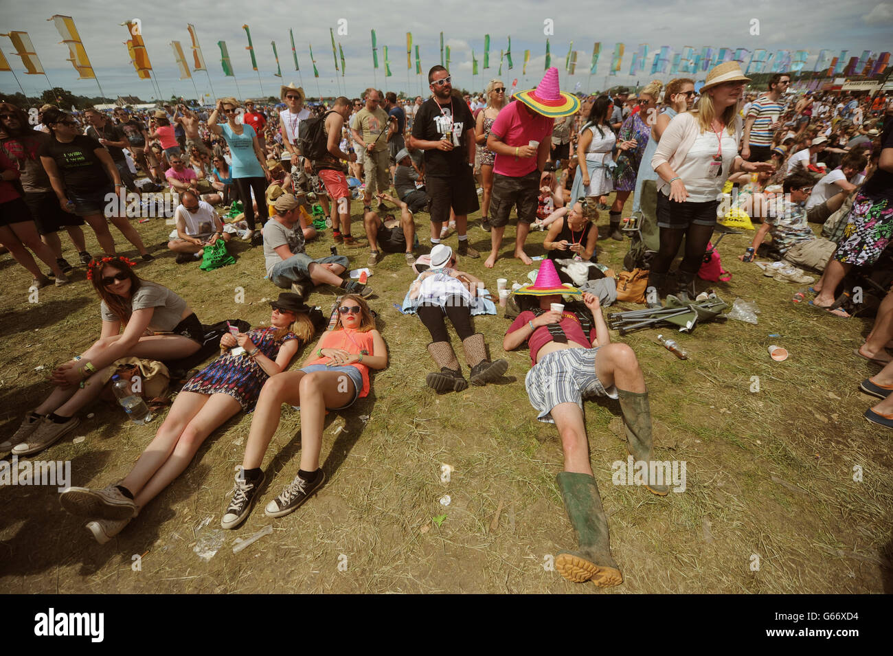 Glastonbury Festival 2013 - Day 4 Stock Photo - Alamy Glastonbury Festival 2013 - Day 4 Stock Photo - Alamy