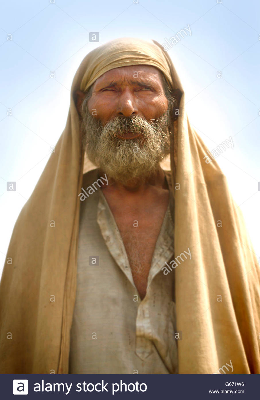 Unwashed Face Stock Photos & Unwashed Face Stock Images - Alamy