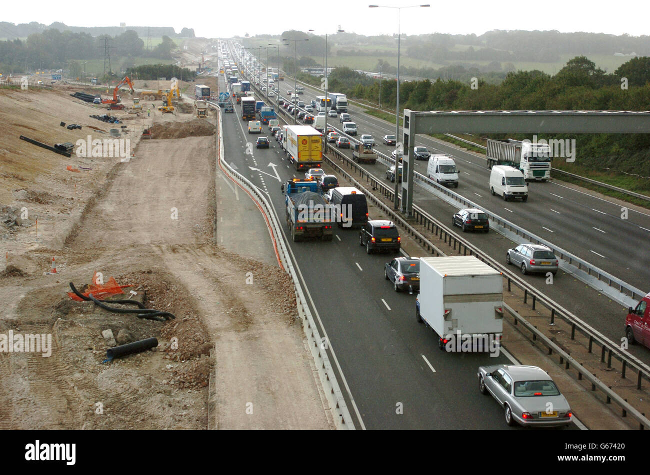 M25 road widening hi-res stock photography and images - Alamy