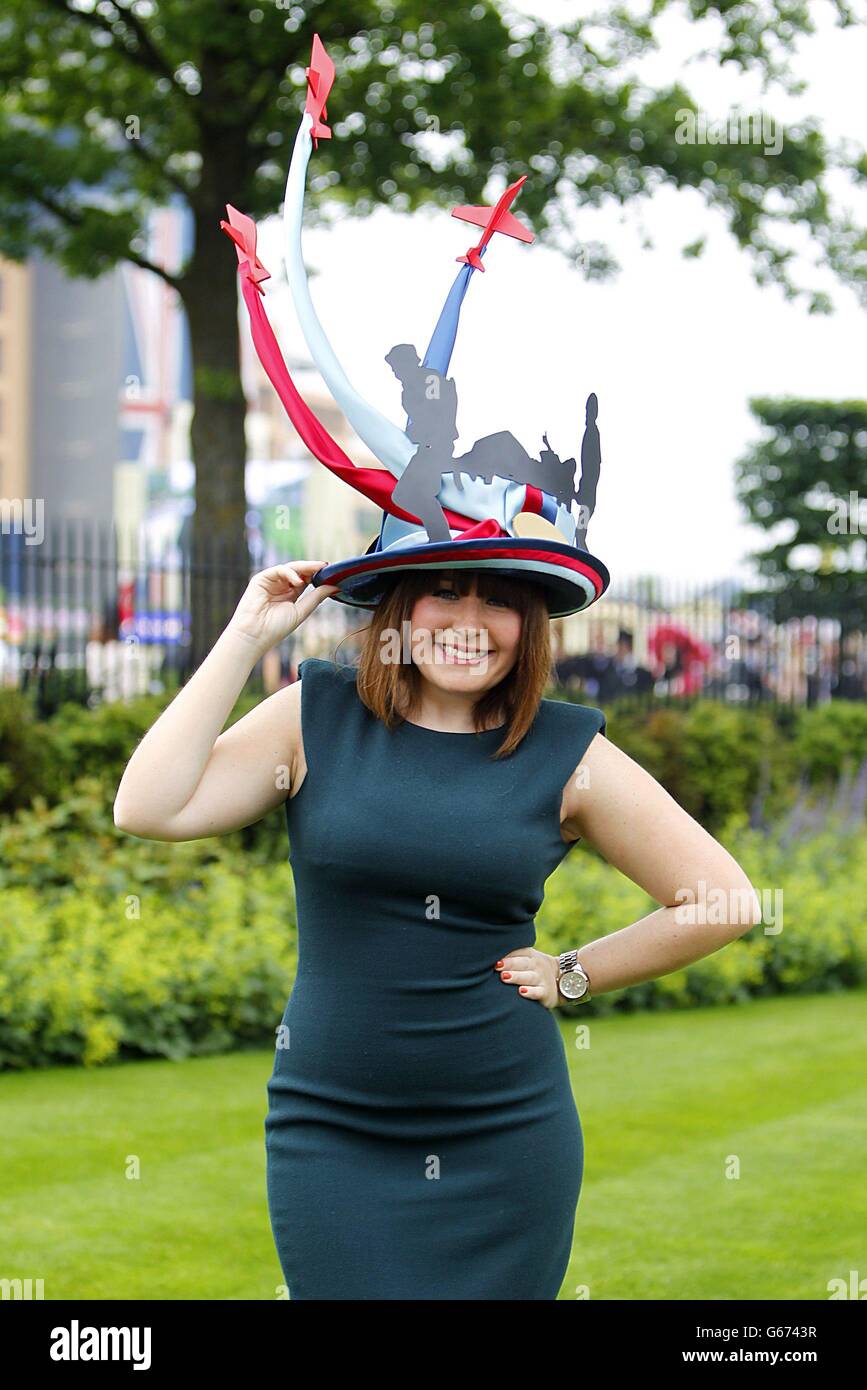 Ascot hat 2013 hi-res stock photography and images - Alamy