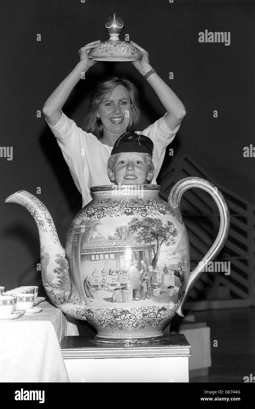 Weight off Black and White Stock Photos & Images - Alamy