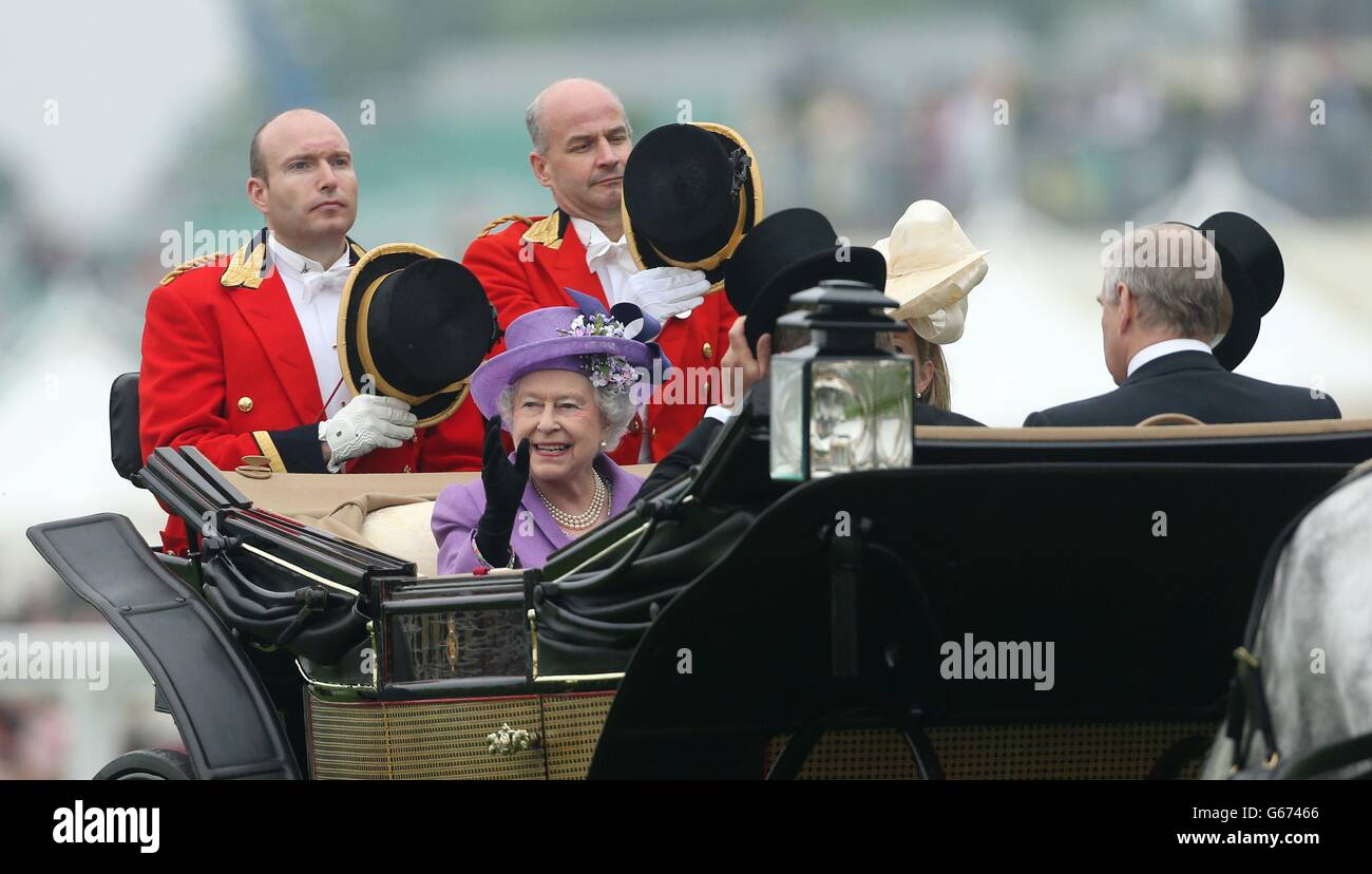 Queen Elizabeth II and the Royal Procession makes its way down the ...