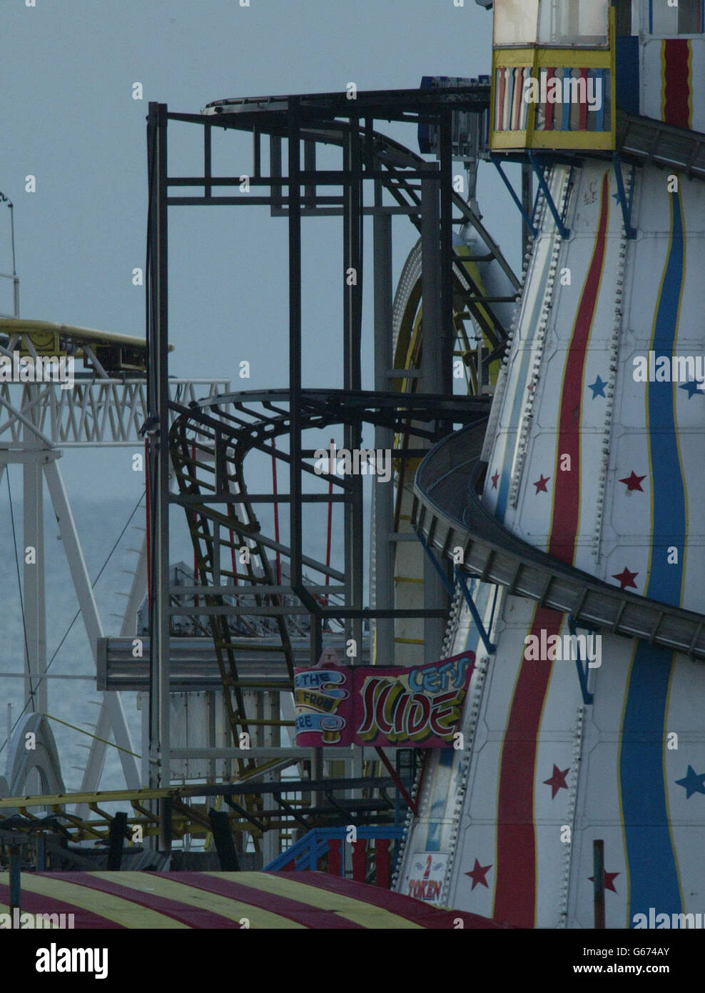 Fire damage palace pier brighton hi-res stock photography and images ...