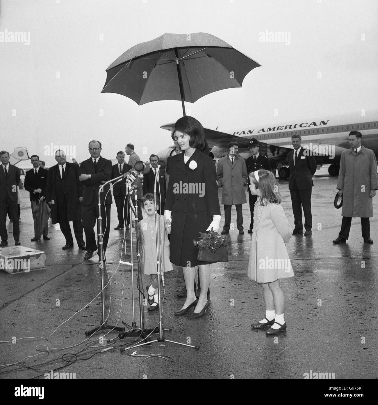 US Politics - The Kennedy Family - London Airport Stock Photo - Alamy