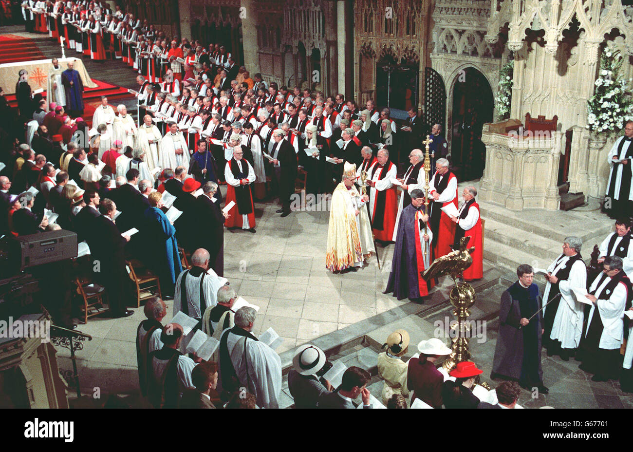 The Enthronement of Dr George Carey Stock Photo - Alamy