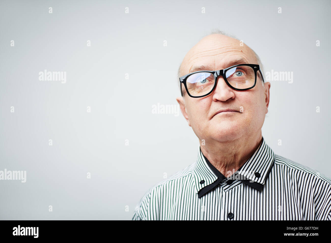 Casual glance hi-res stock photography and images - Alamy