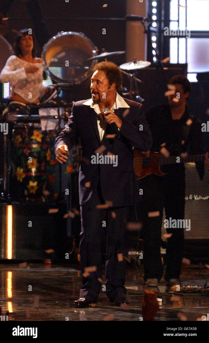 Singer tom jones on stage brit awards earls court hi-res stock ...