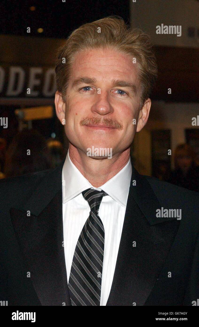 Celebrity actor smiling black suit moustache awards hi-res stock ...