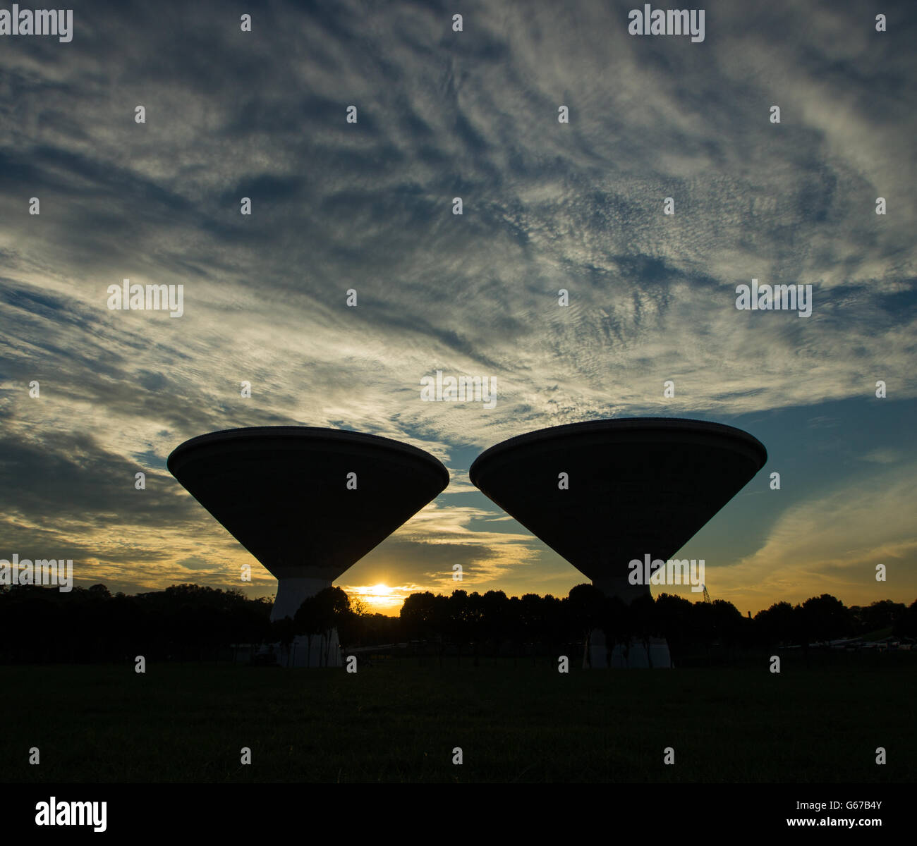 Water tanks hi-res stock photography and images - Alamy
