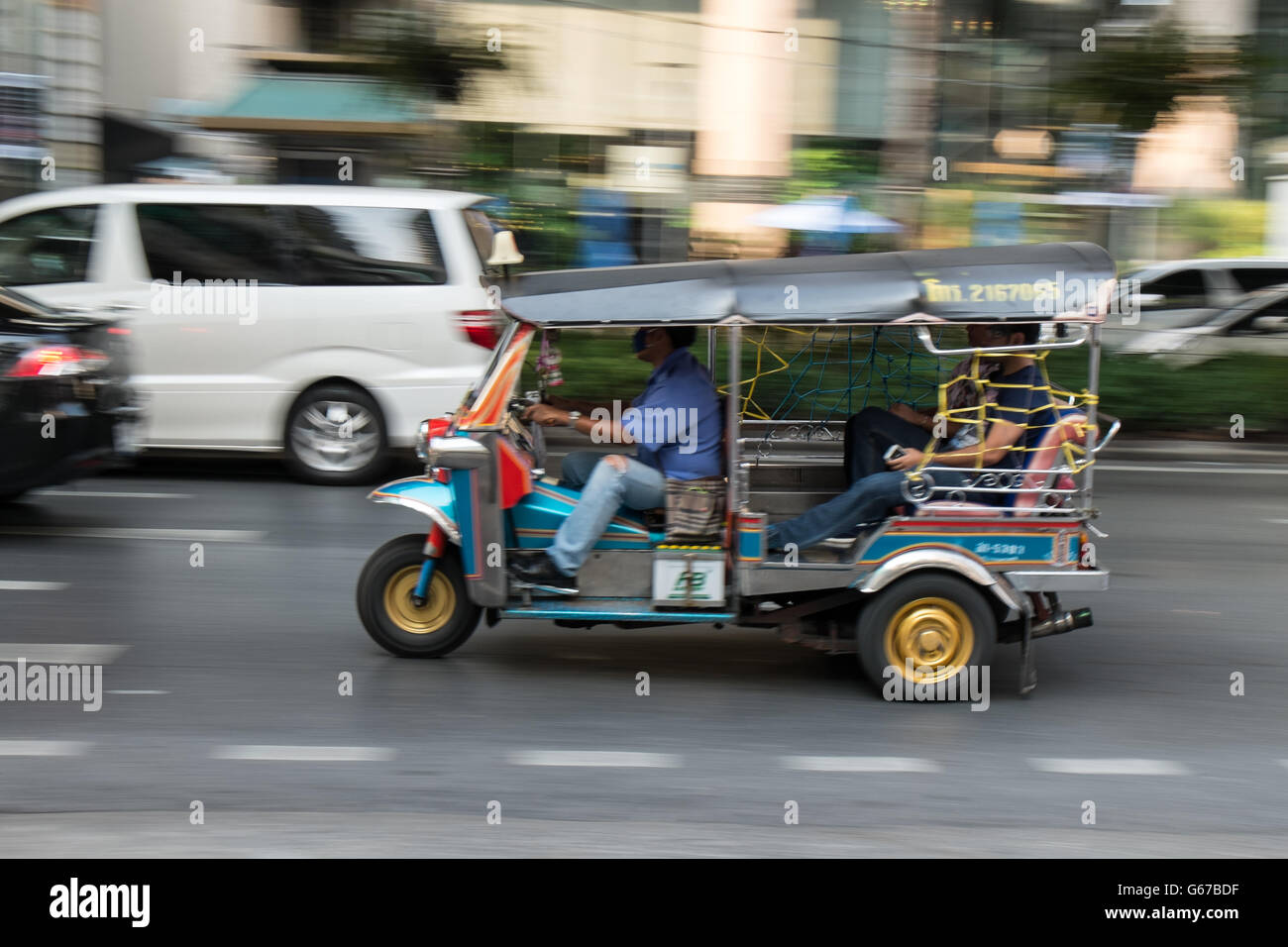 Tuk tuk thailand fast hi-res stock photography and images - Alamy