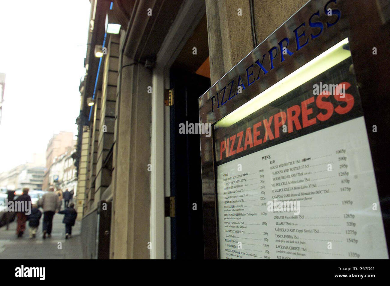Luke johnson pizza express hi-res stock photography and images - Alamy