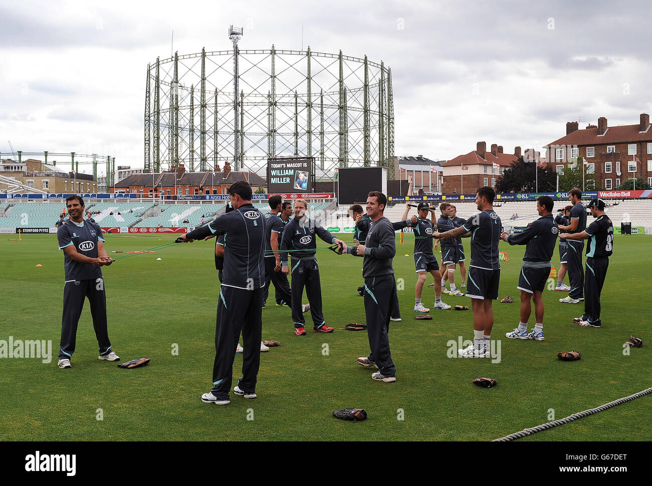 Cricket - Friends Life T20 - Surrey v Sussex Sharks - The Kia Oval ...