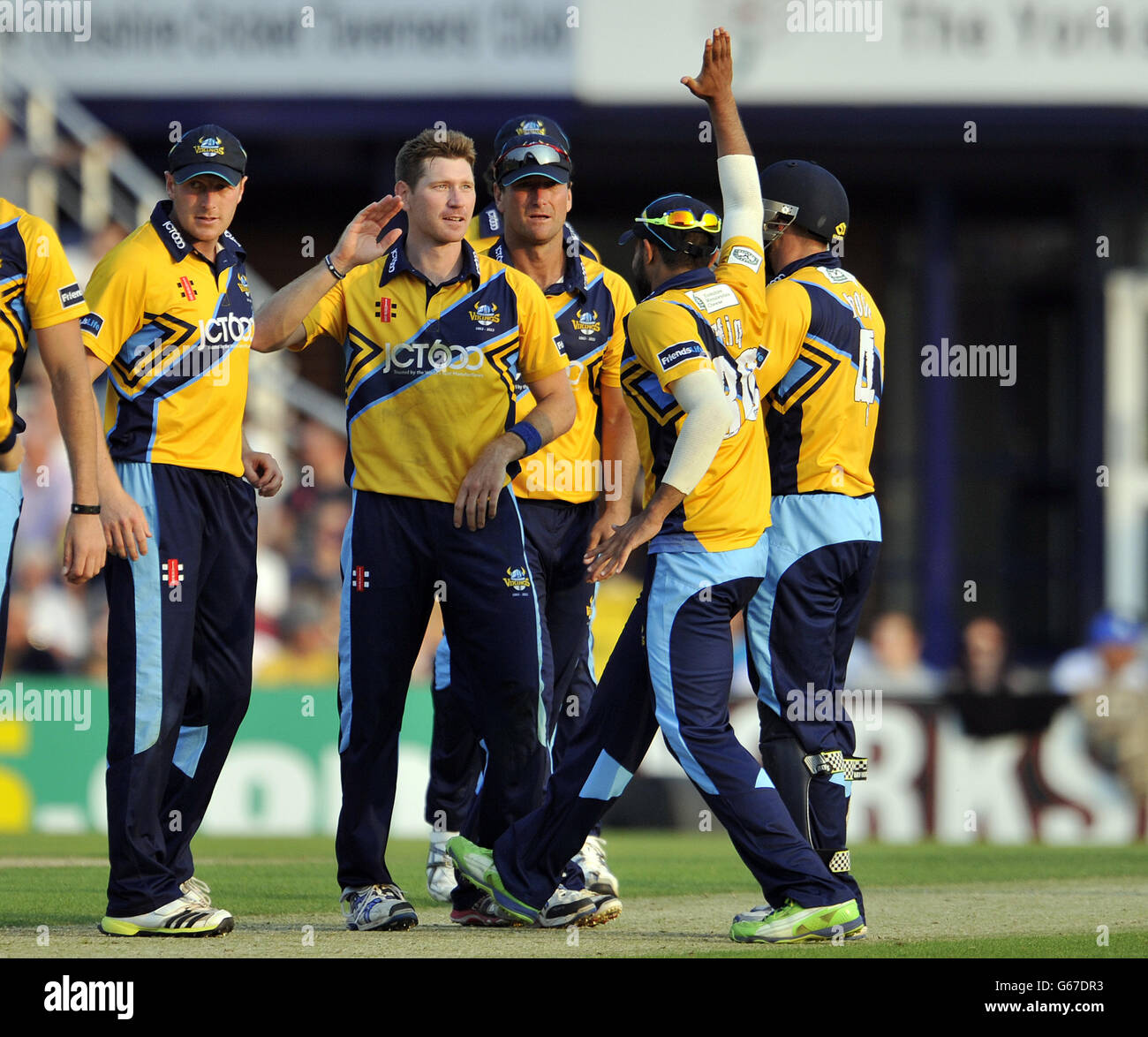 Cricket - Friends Life T20 - Yorkshire Vikings v Lancashire Lightning ...