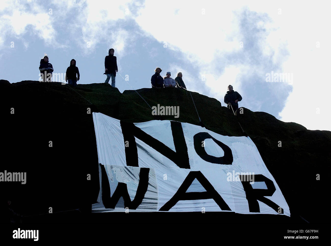 War terrorism banner sign war iraq hi-res stock photography and images ...