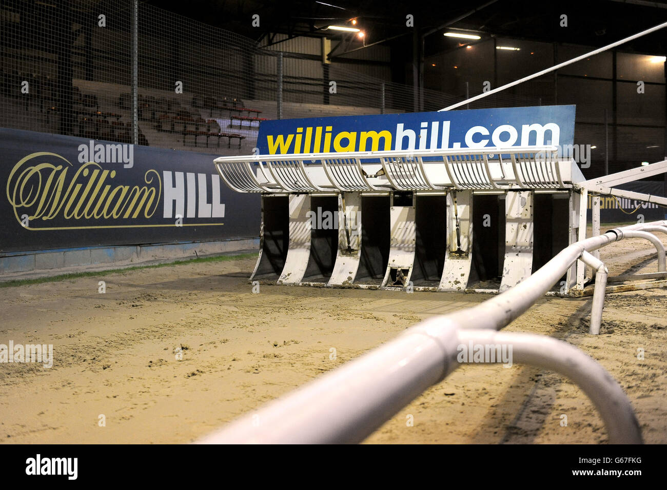 Starting gates hi-res stock photography and images - Alamy