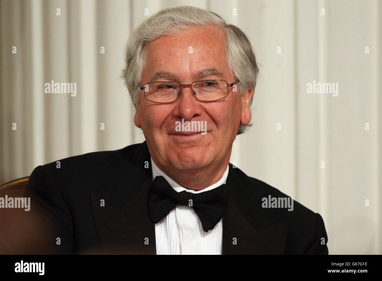 Governor of the bank of england sir mervyn king hi-res stock ...