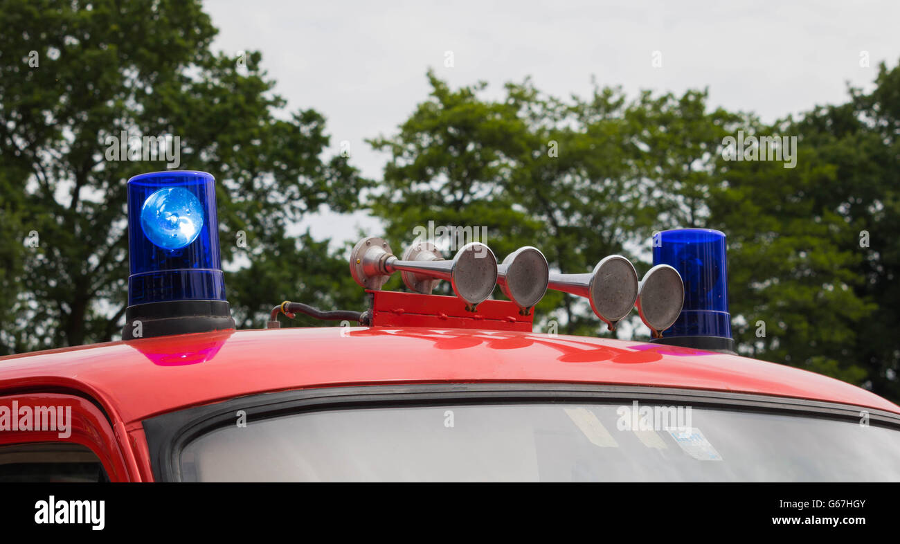Flashing safety lights hi-res stock photography and images - Alamy