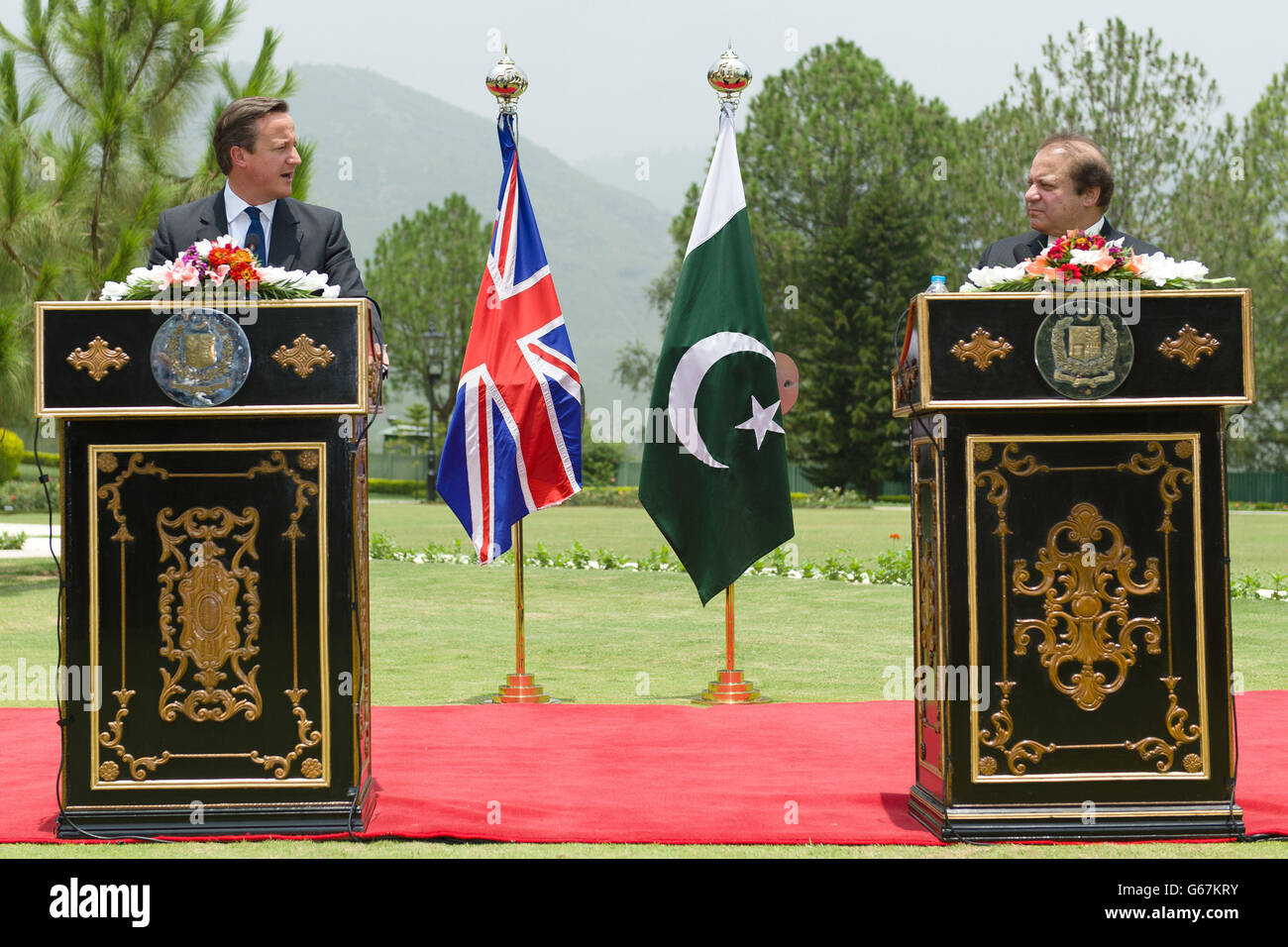 Pakistan islamabad press hi-res stock photography and images - Alamy