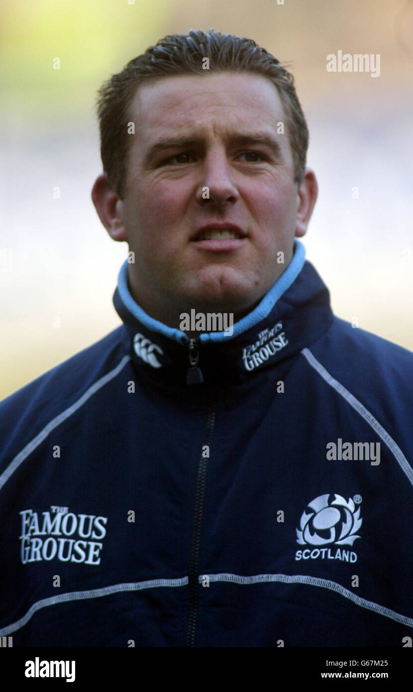 6 nations head and shoulders hi-res stock photography and images - Alamy