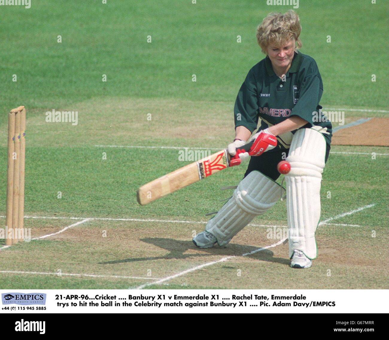 Celebrity cricket banbury v emmerdale hi-res stock photography and ...